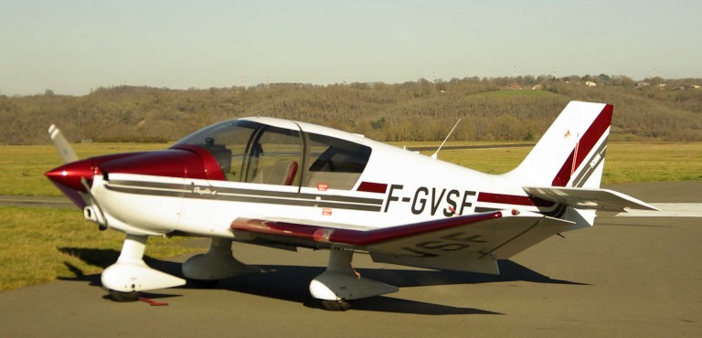 Le DR400 - Aeroclub de la Creuse